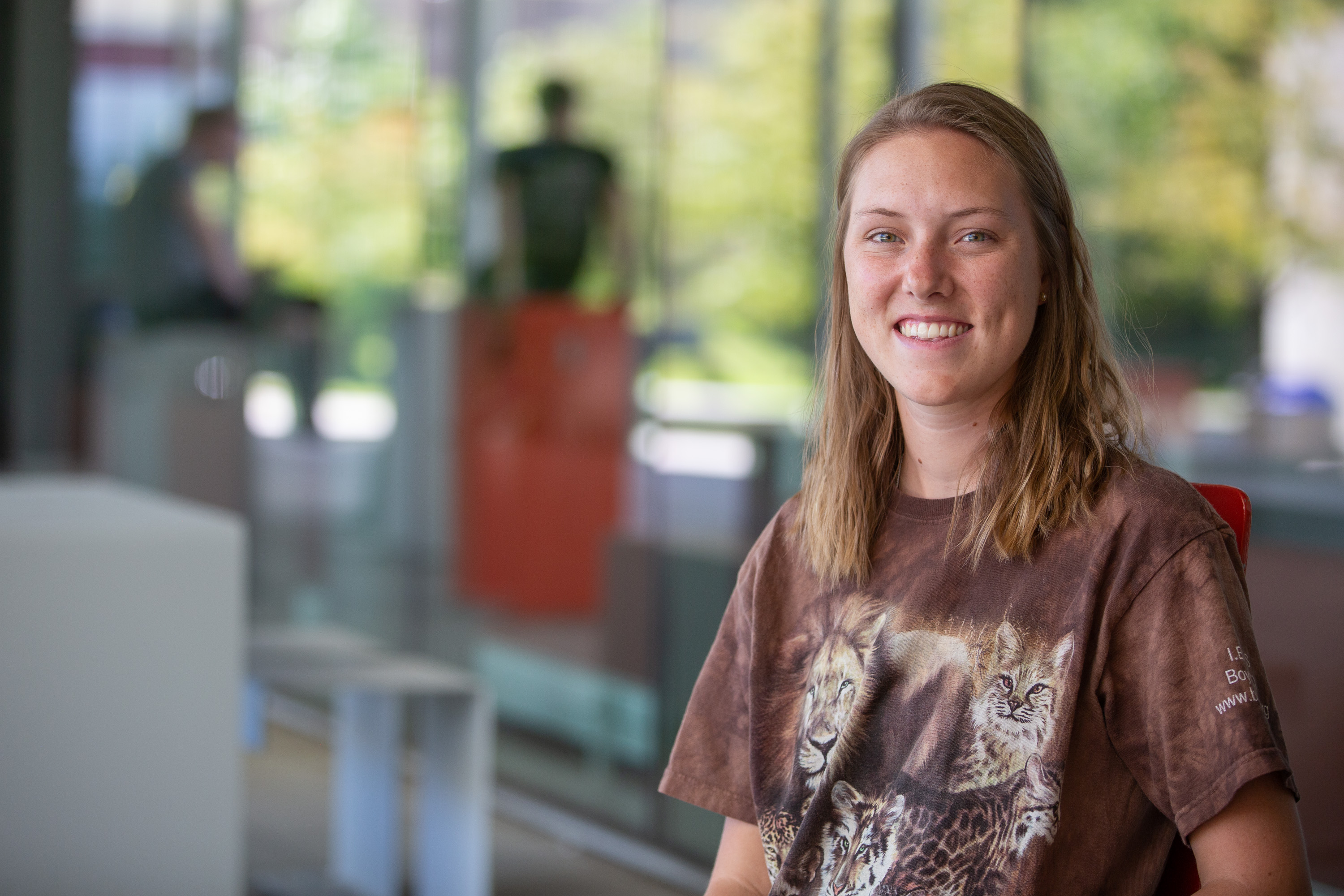 Claire Teklitz: "The only thing cooler than building rockets is ...