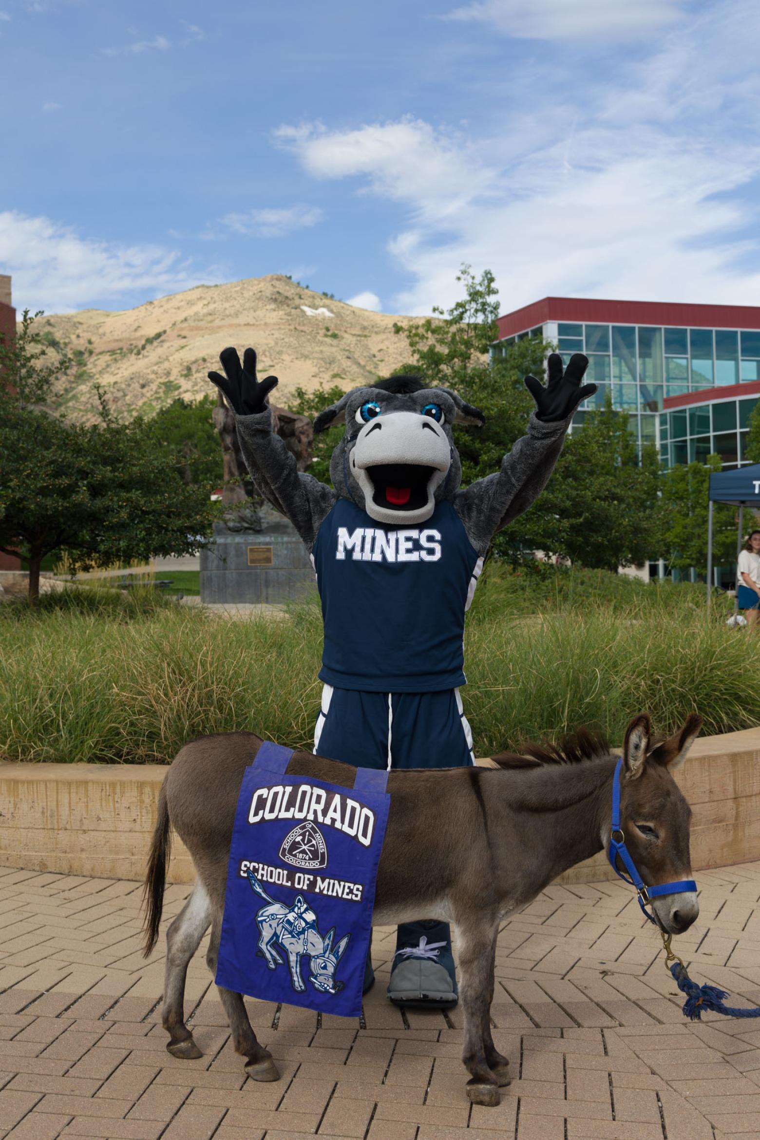 PHOTOS: Mines welcomes students back to campus for 2024-25 academic ...