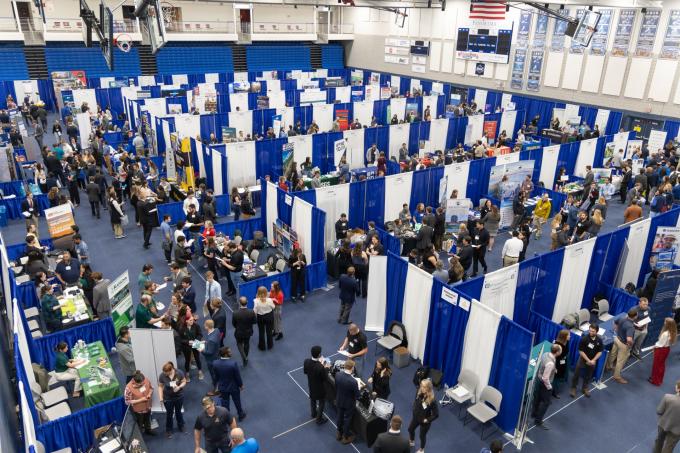 PHOTOS: Spring Career Days brings more than 250 companies to campus ...